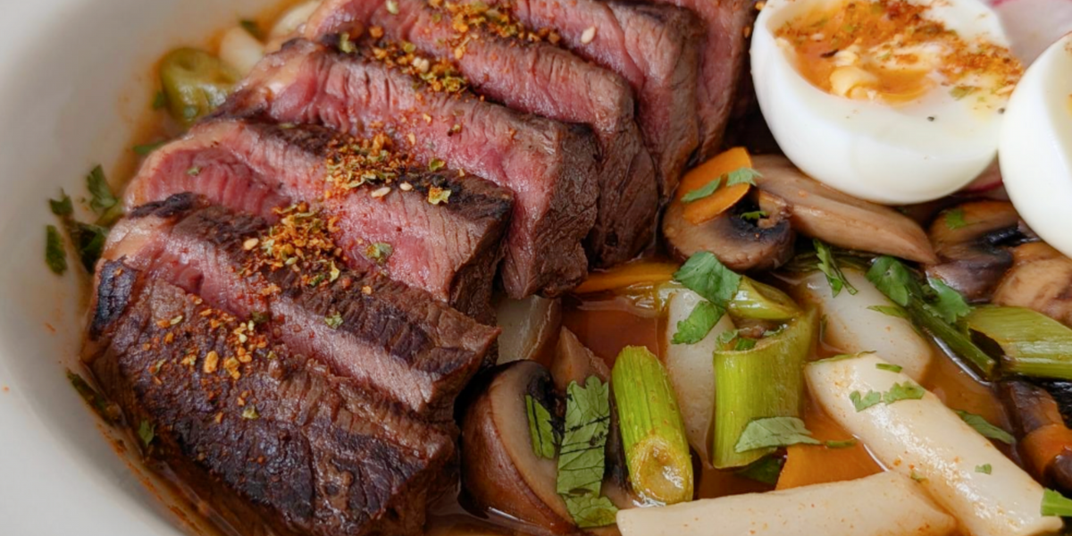KOREAN-STYLE HOT POT WITH GOCHUJANG, TTEOKBOKKI AND PICANHA STEAK ...